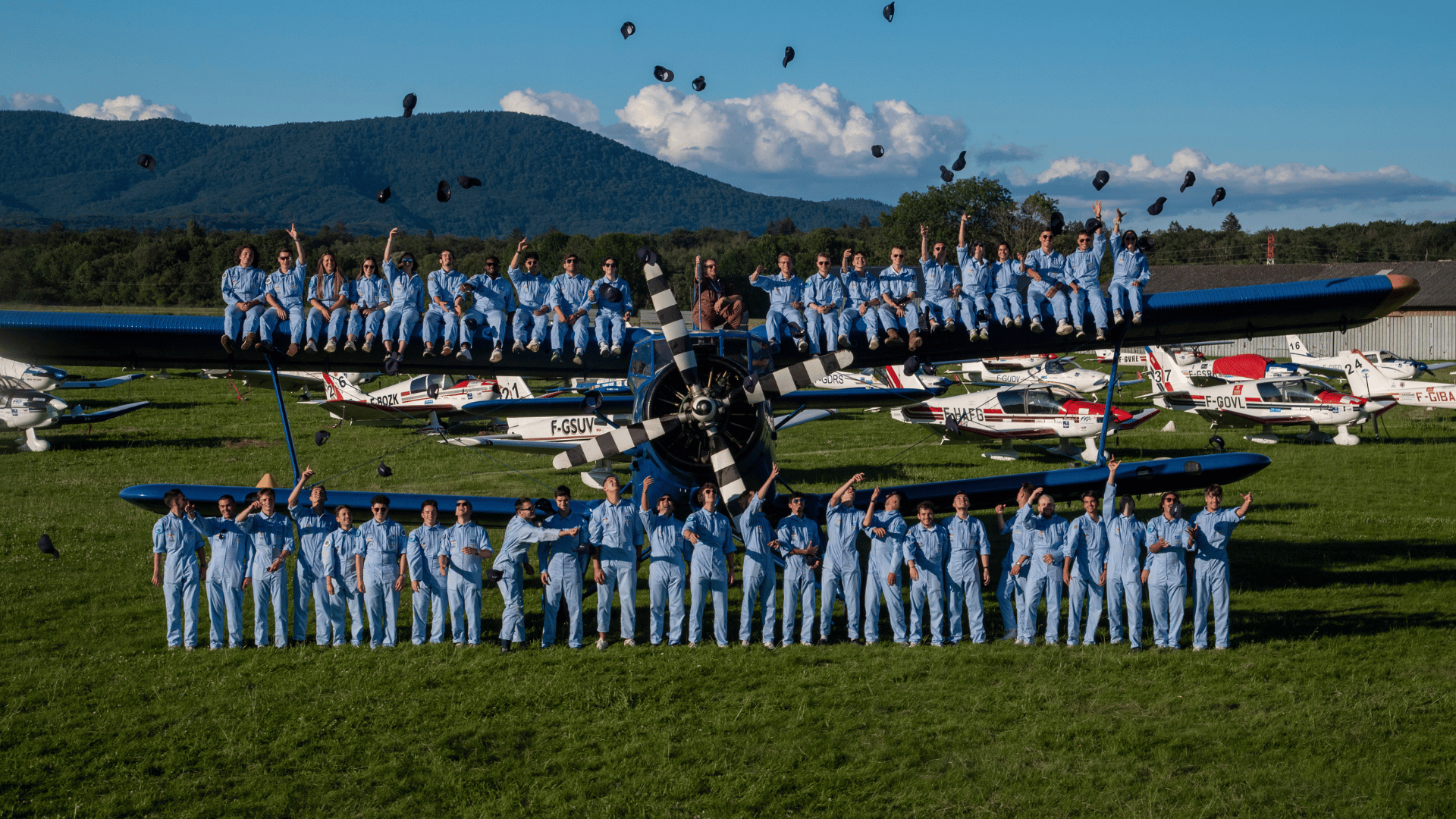 Young Pilots Air Tour 2024: Emma Sengel, student engineer | INSA Hauts ...