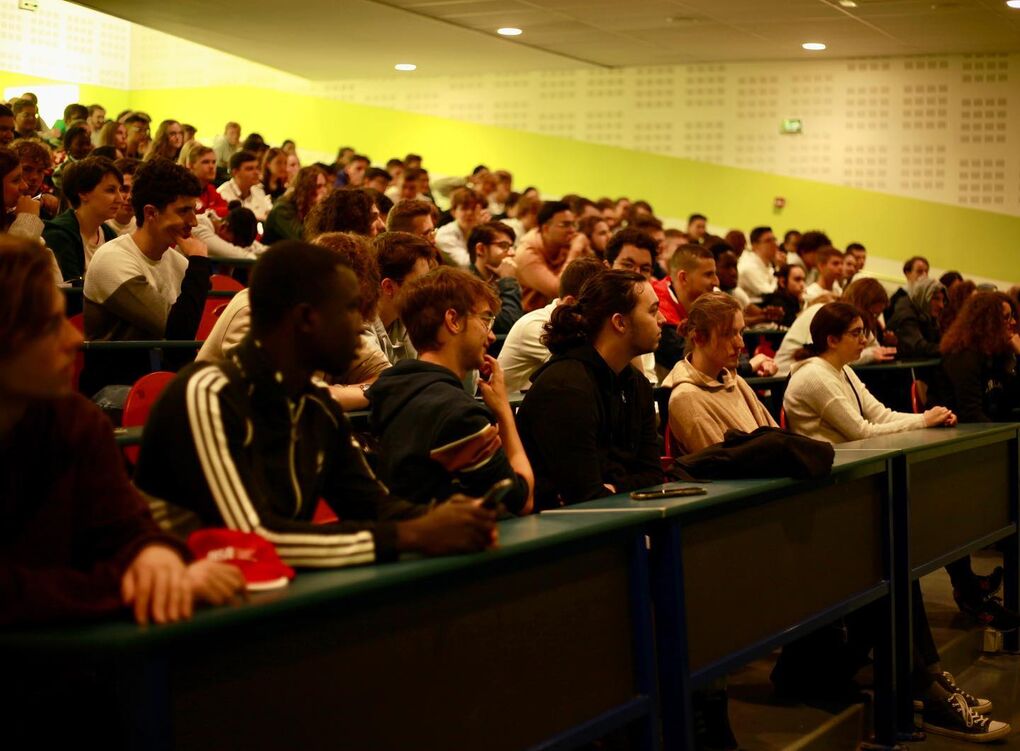 Rentrée 2023 : Les étudiants sont de retour sur le campus ! | INSA ...